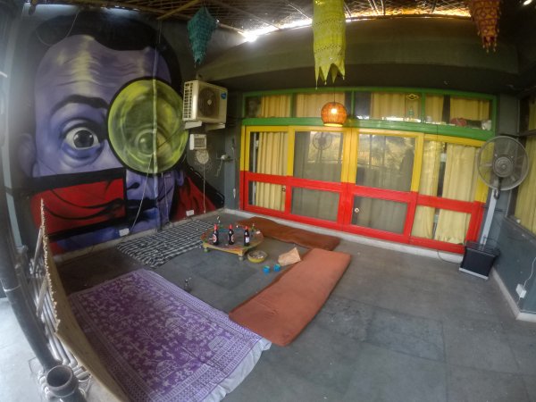 【デリー宿】”HOG Hostel”の宿泊レビュー！治安良き、閑静な住宅街！ - けんたのぶろぐ